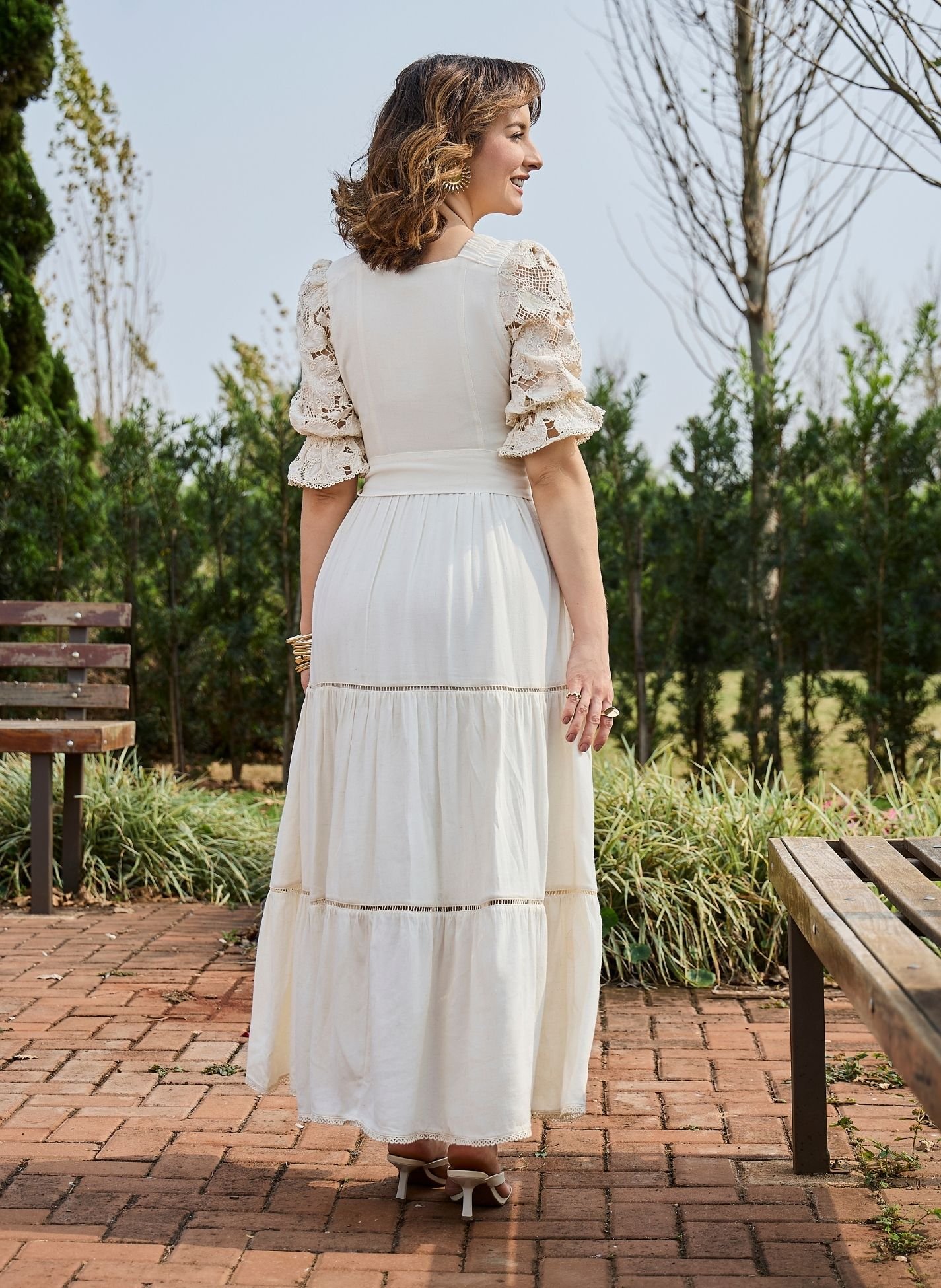 VESTIDO NA COR CRU LUMA - JANY PIM